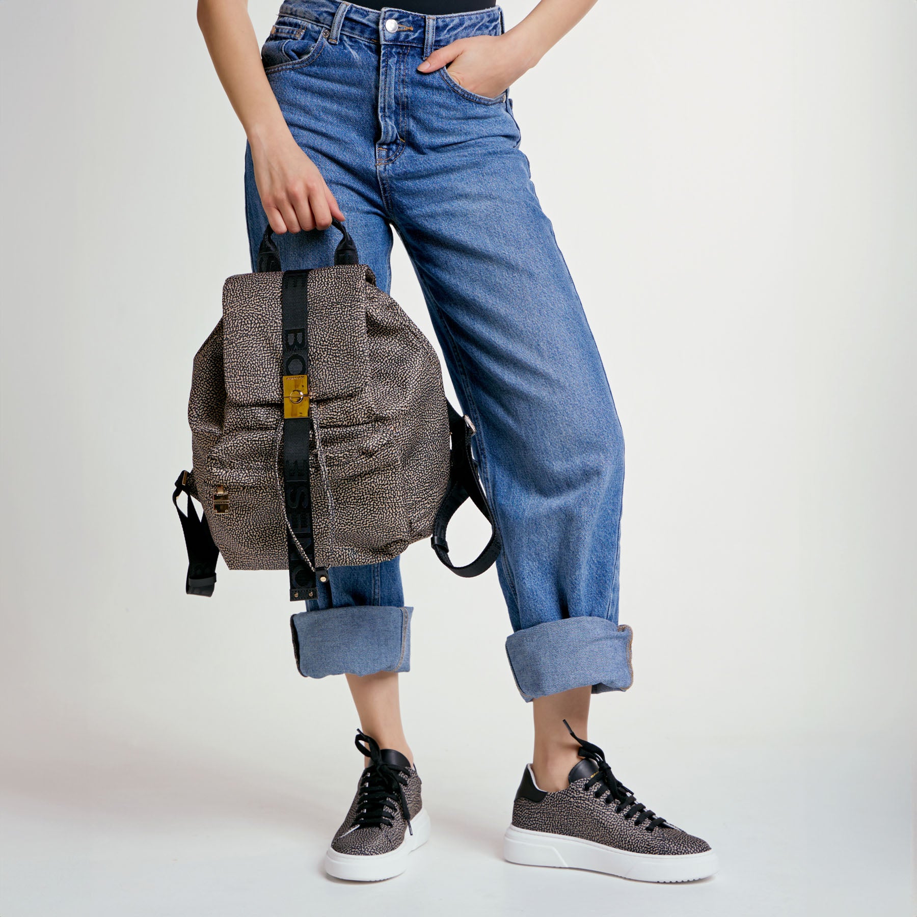 Borbonese 940 Sneakers Δίπατα - Μπεζ/Μαύρο – galleria di scarpe